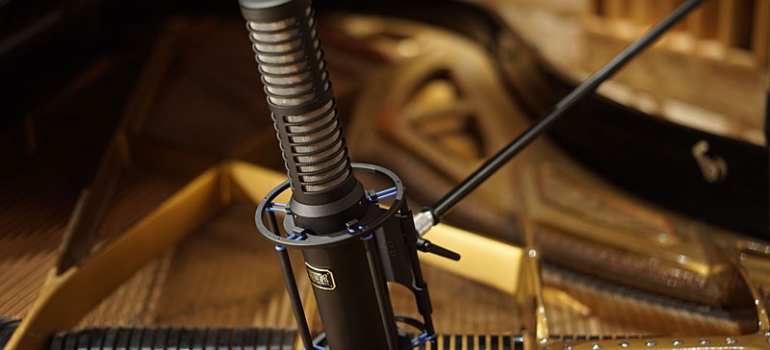 HUM AUDIO DEVICES – World’s first remote controlled, Stereo/M-S ribbon ...